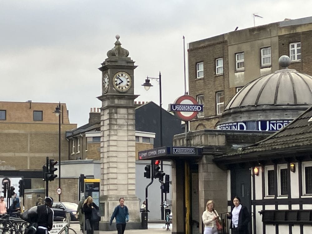 About Us - The Clapham Society